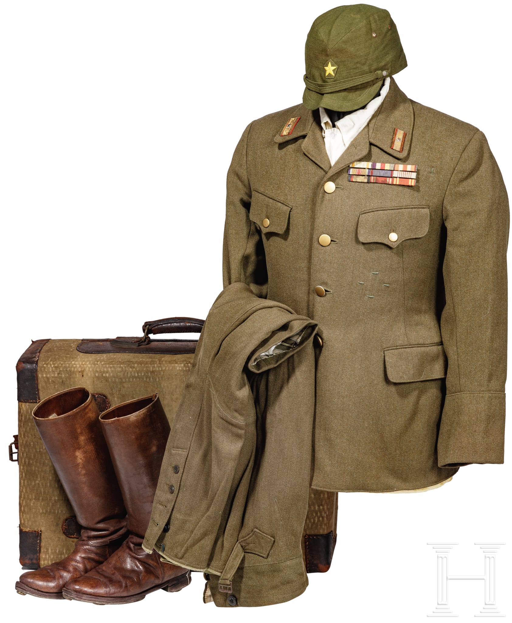 A uniform of Major General Takeuchi Yasumori (1891-1976) in World War ...
