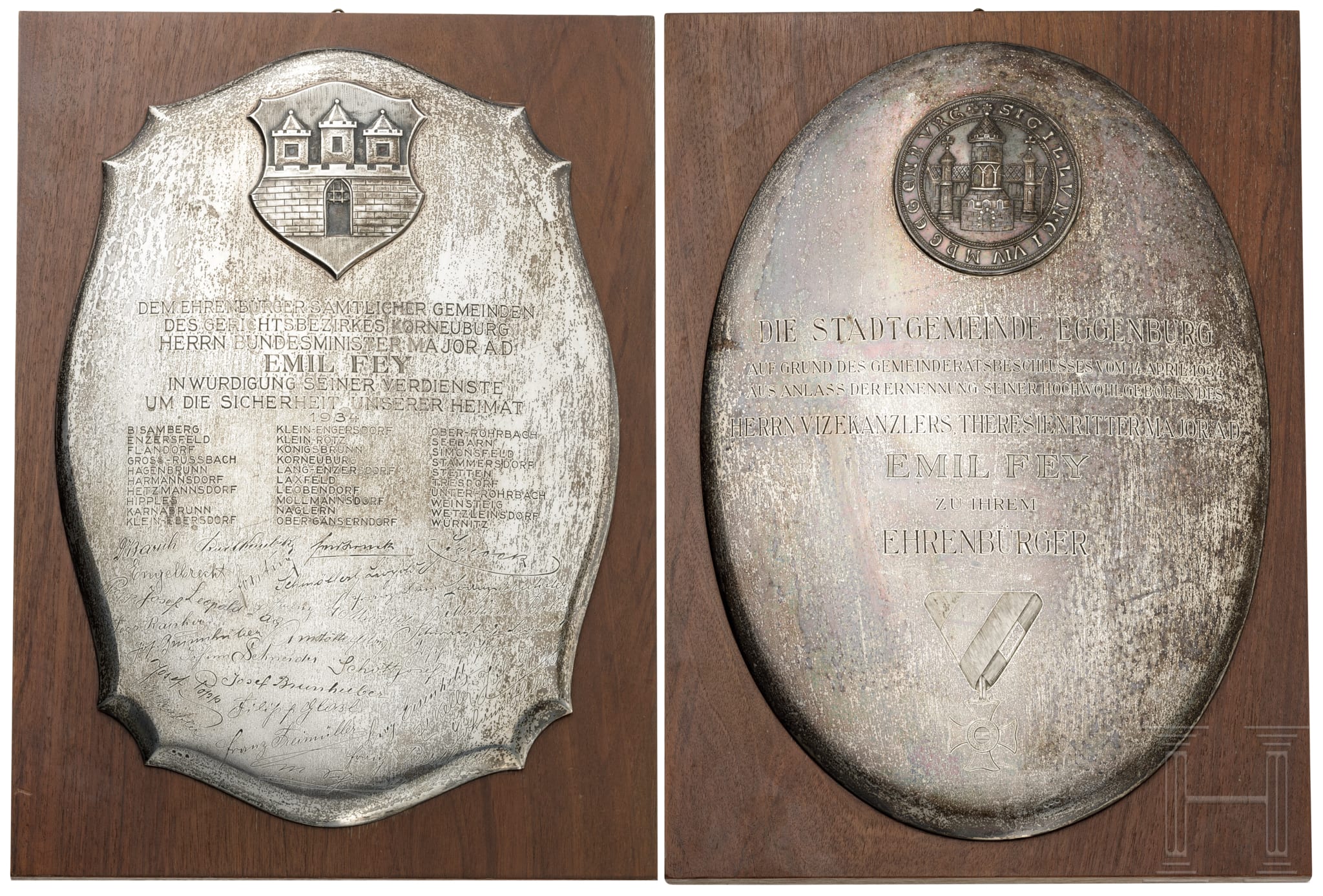 Major Emil Fey - two honorary citizenship award documents, metal on ...