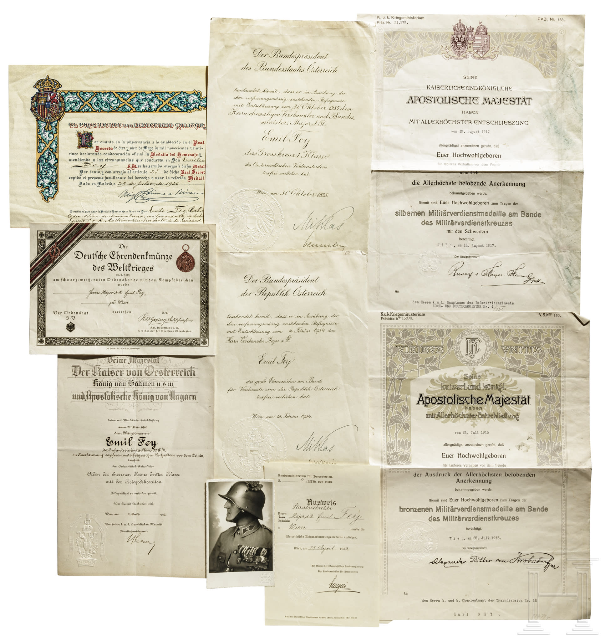 Major Emil Fey - a collection of documents and portrait photos | Barnebys