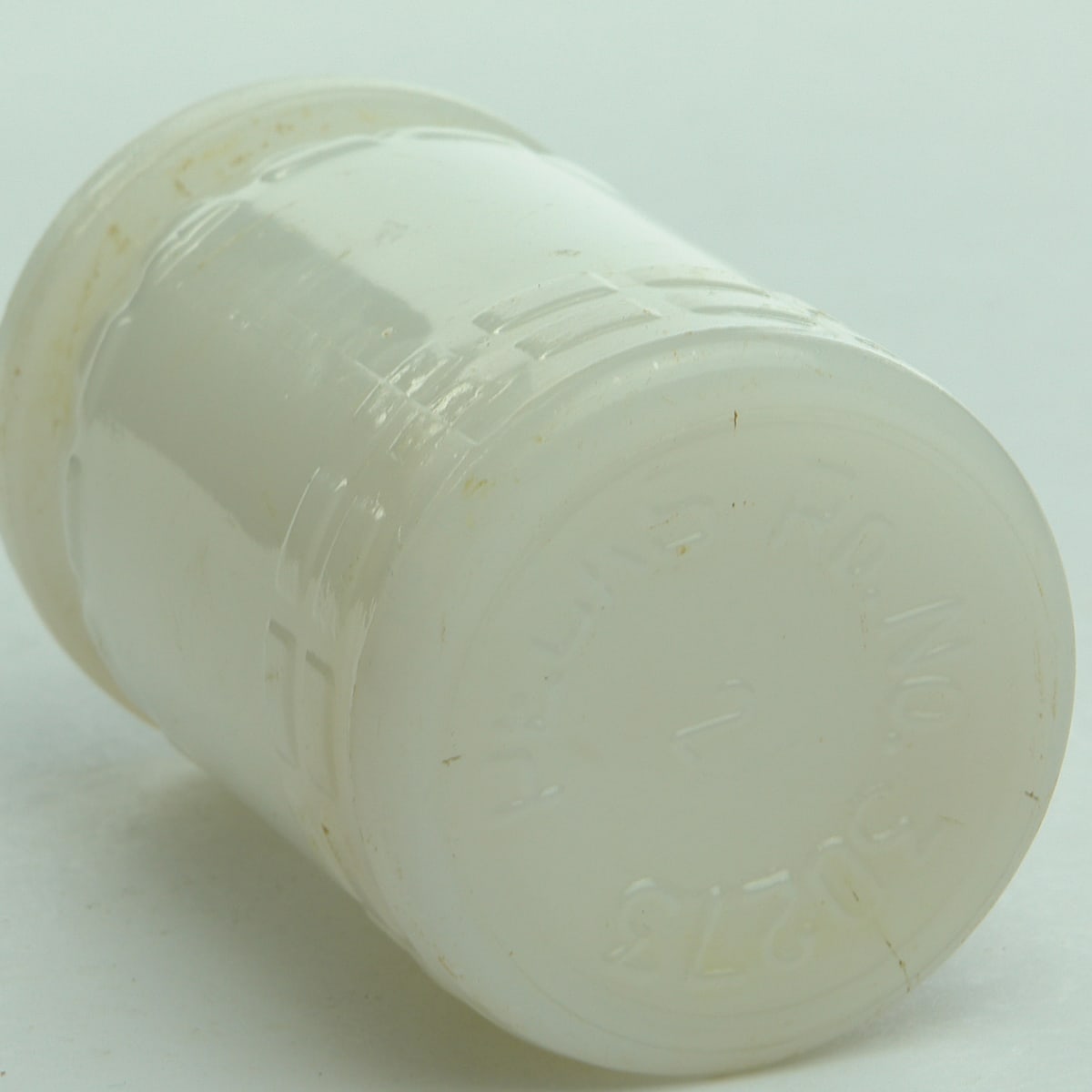 Milk Glass Pecks Paste Jar - ABCR Auctions