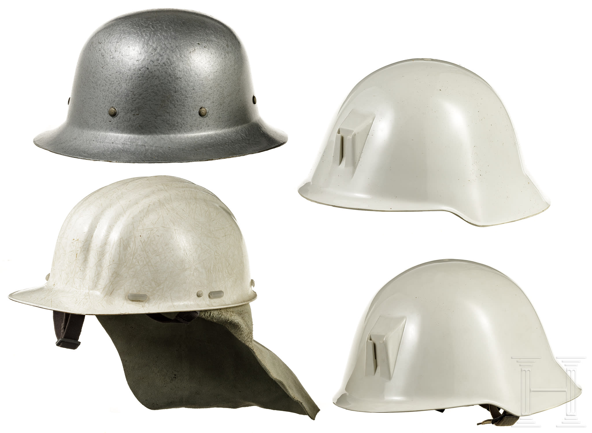Four helmets Civil Defence/THW, FRG, GDR, 1970s - 1980s | Barnebys