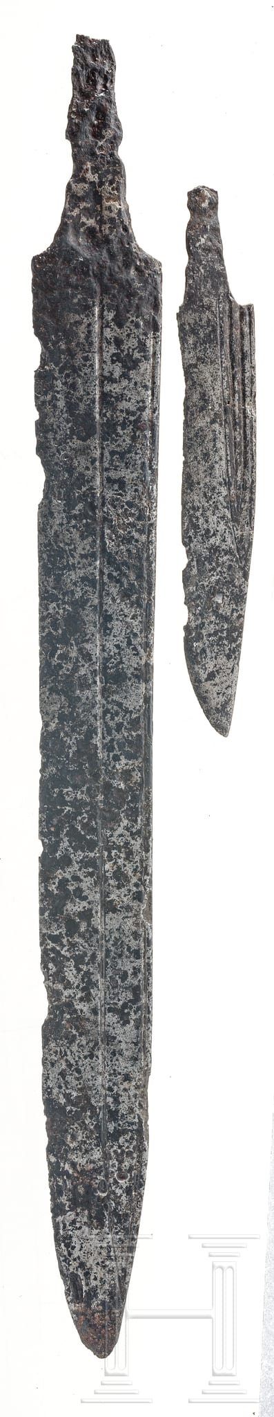 A Merovingian seax with additional blade, 6th century | Barnebys